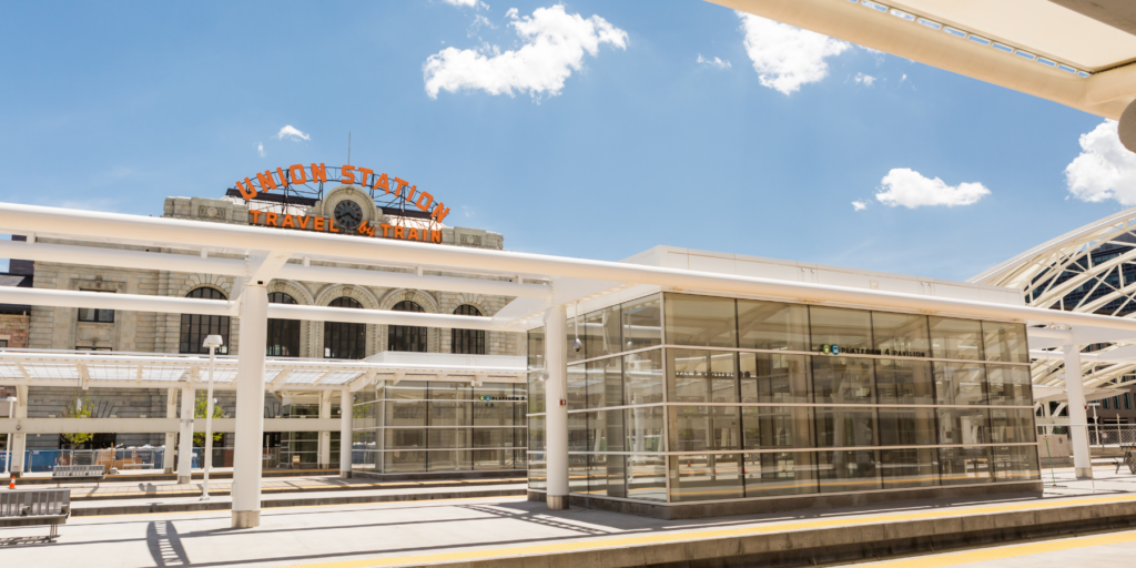 Yo Soy Spanglish: Authenticity Through Language Fusion - We Linguistically